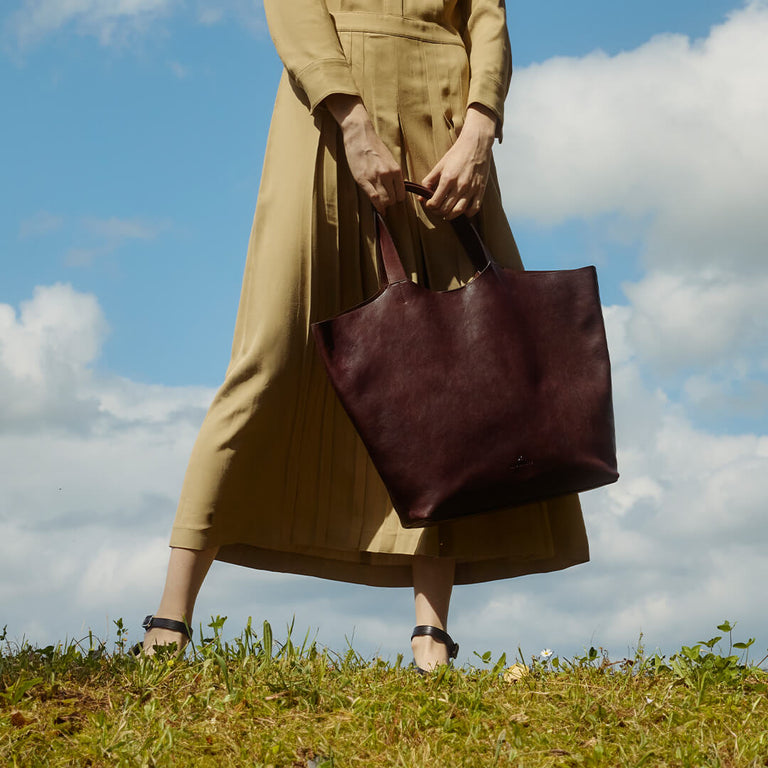 Il Bisonte - Bags and Accessories in Cowhide Leather | Il Bisonte